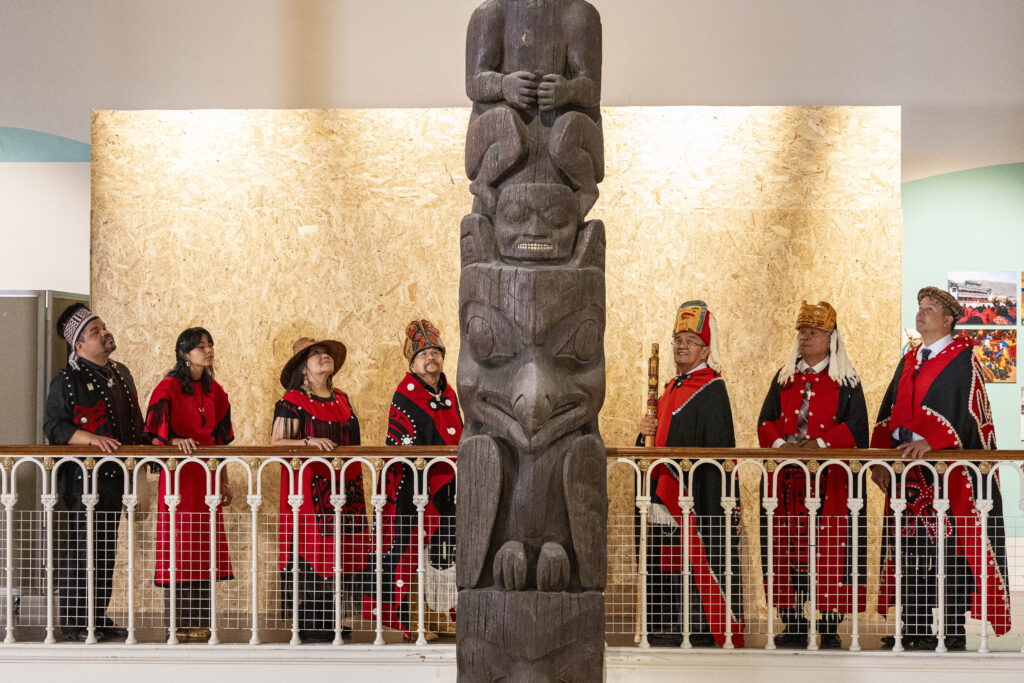 Return of Nisga’a Nation pole from National Museums Scotland begins ...