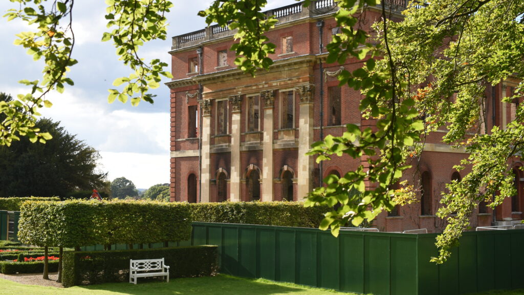 National Trust members reject pressure group proposals at AGM - Museums ...