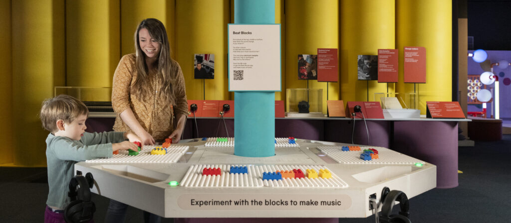 Guide | Creating family-friendly interpretation - Museums Association
