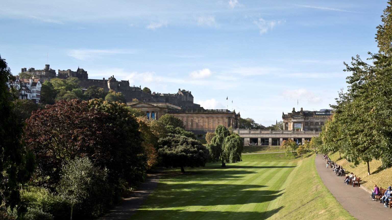 LGA calls for tighter controls on tourist tax spending - Museums ...